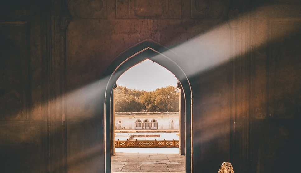 Five Best Gish Spells in D&D 5e – Artificial Twenty